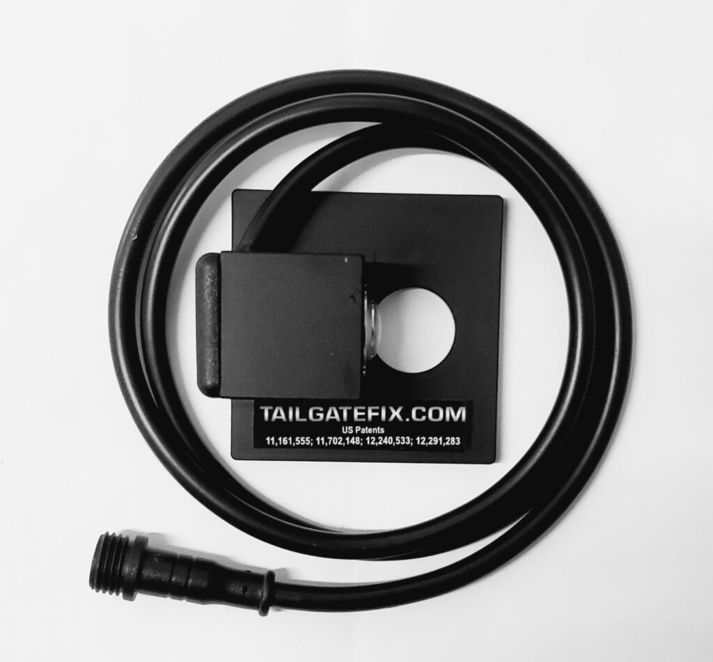 Auto Override Switch with PnP Wire Harness - Tailgate Fix
